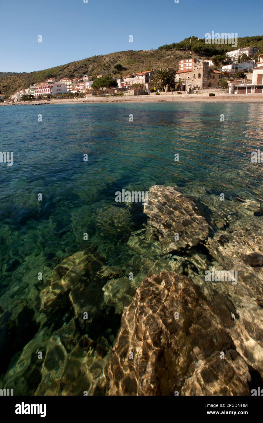 Spiagge italia hi-res stock photography and images - Alamy