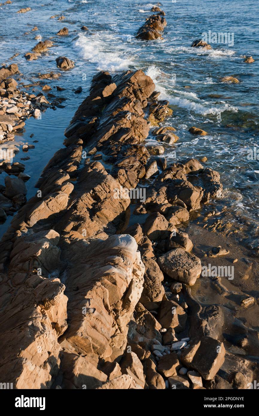 Spiaggia mediterranea hi-res stock photography and images - Alamy