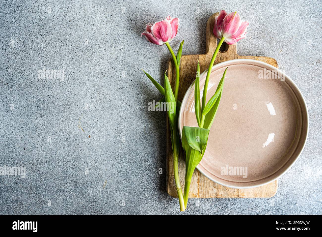 Overhead view ceramic board hi-res stock photography and images - Alamy