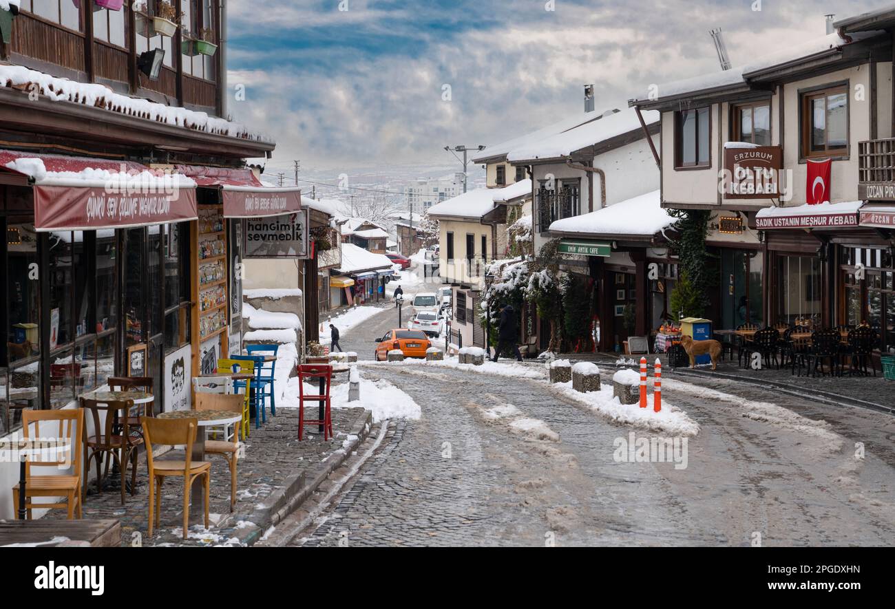 Ankara turkey shopping street hi-res stock photography and images - Alamy