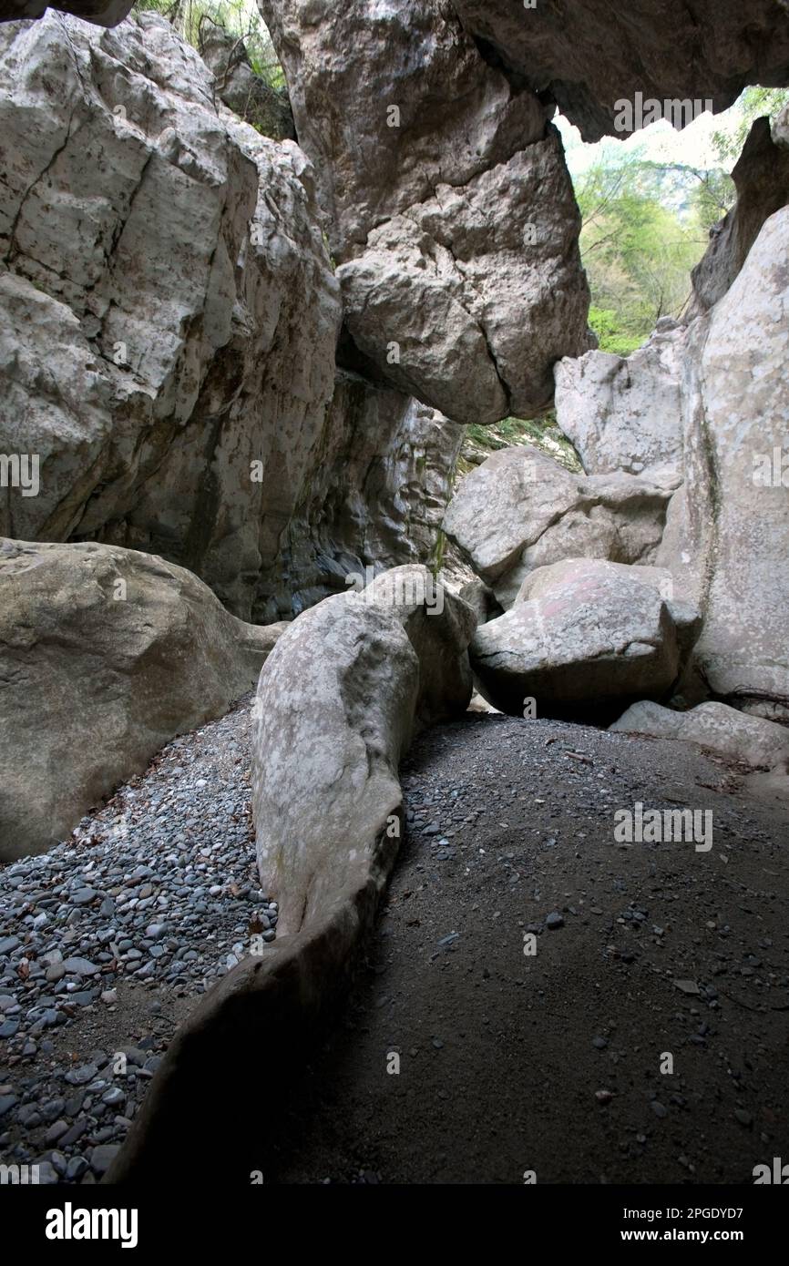 gole del fiume calore, parco nazionale del cilento e vallo di diano ...