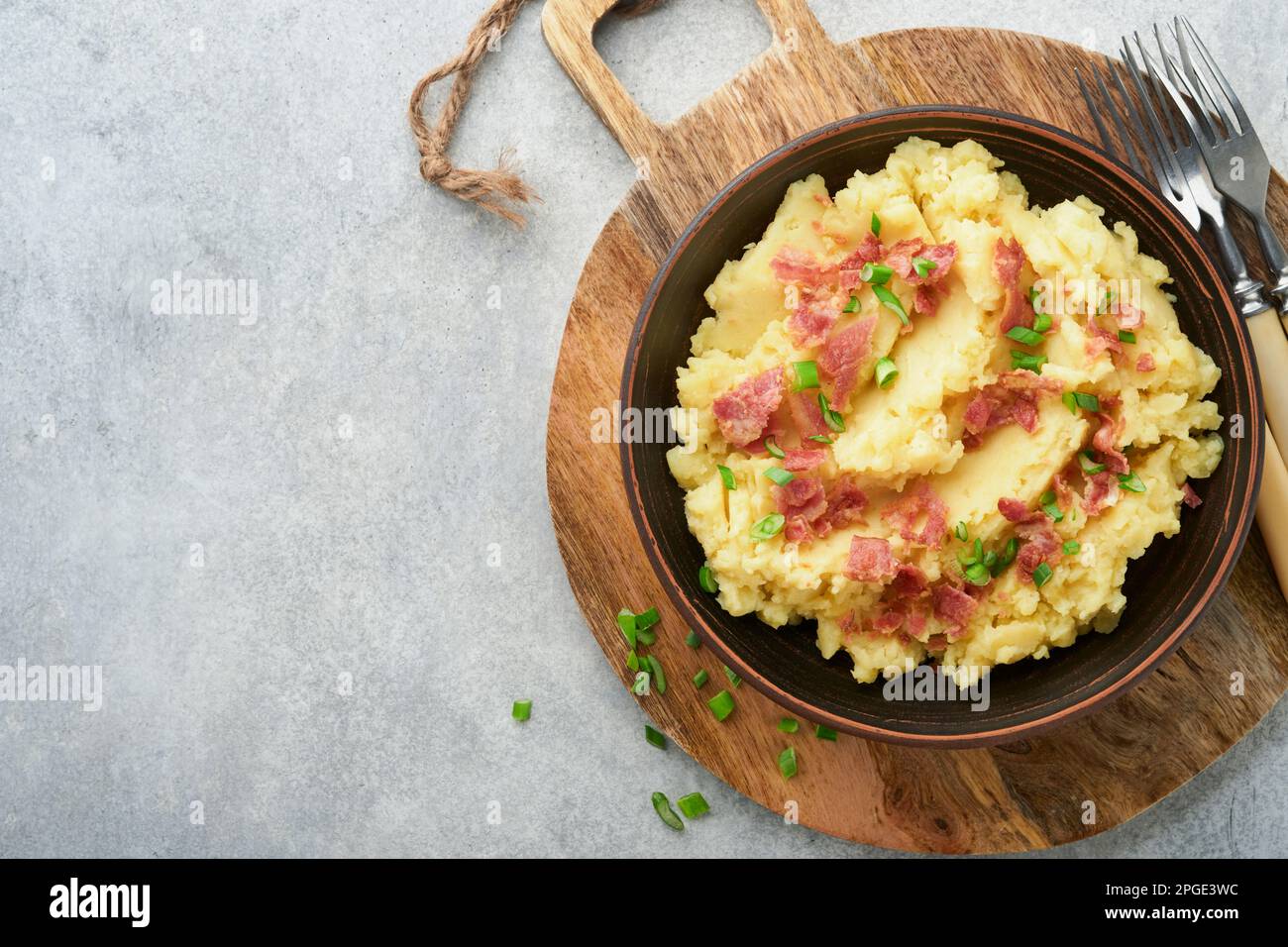 Mashed boiled potatoes. Bacon mashed potatoes with green onion, pepper ...