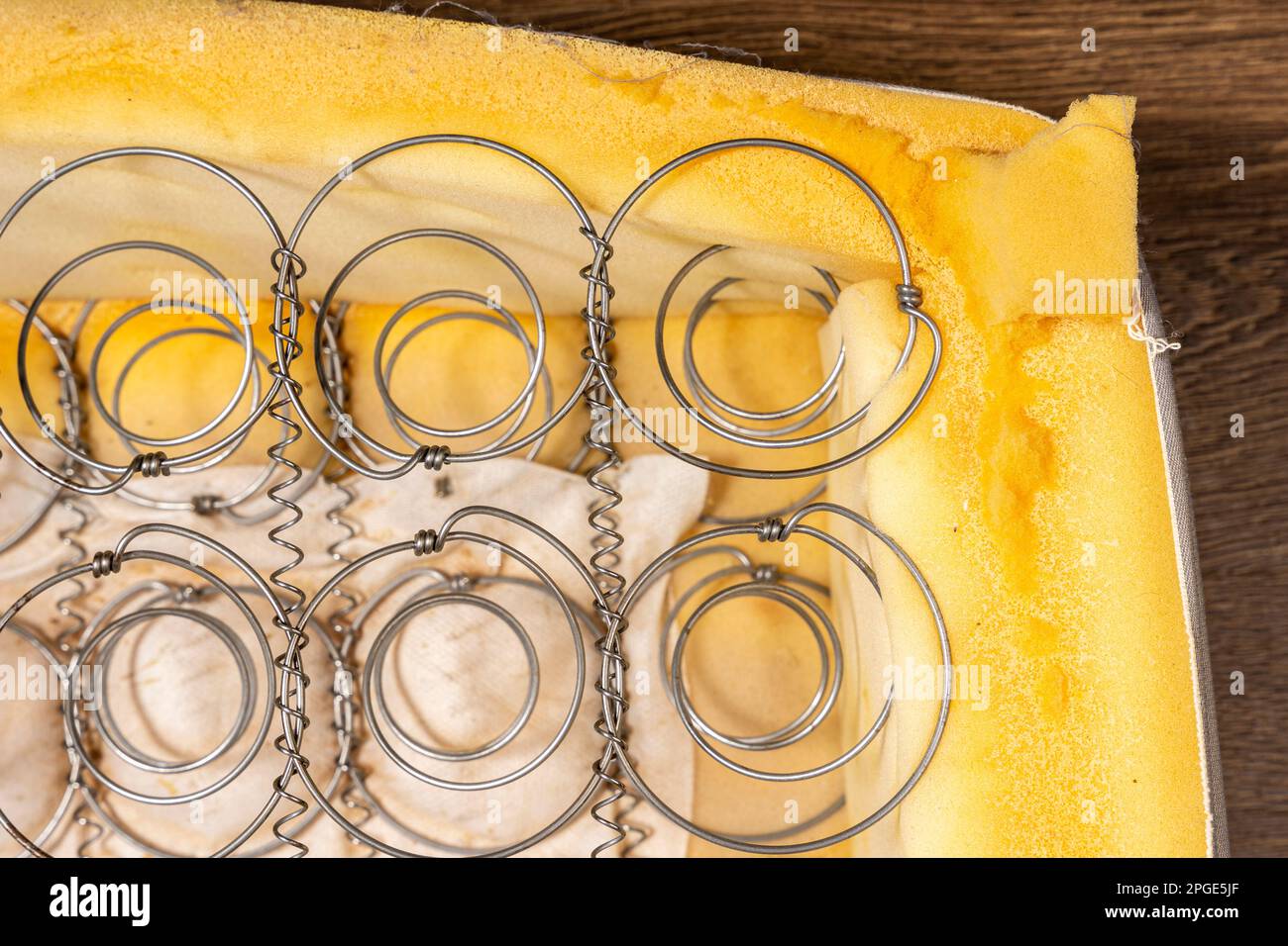 The internal structure of the spring mattress. Old box-spring mattress ...