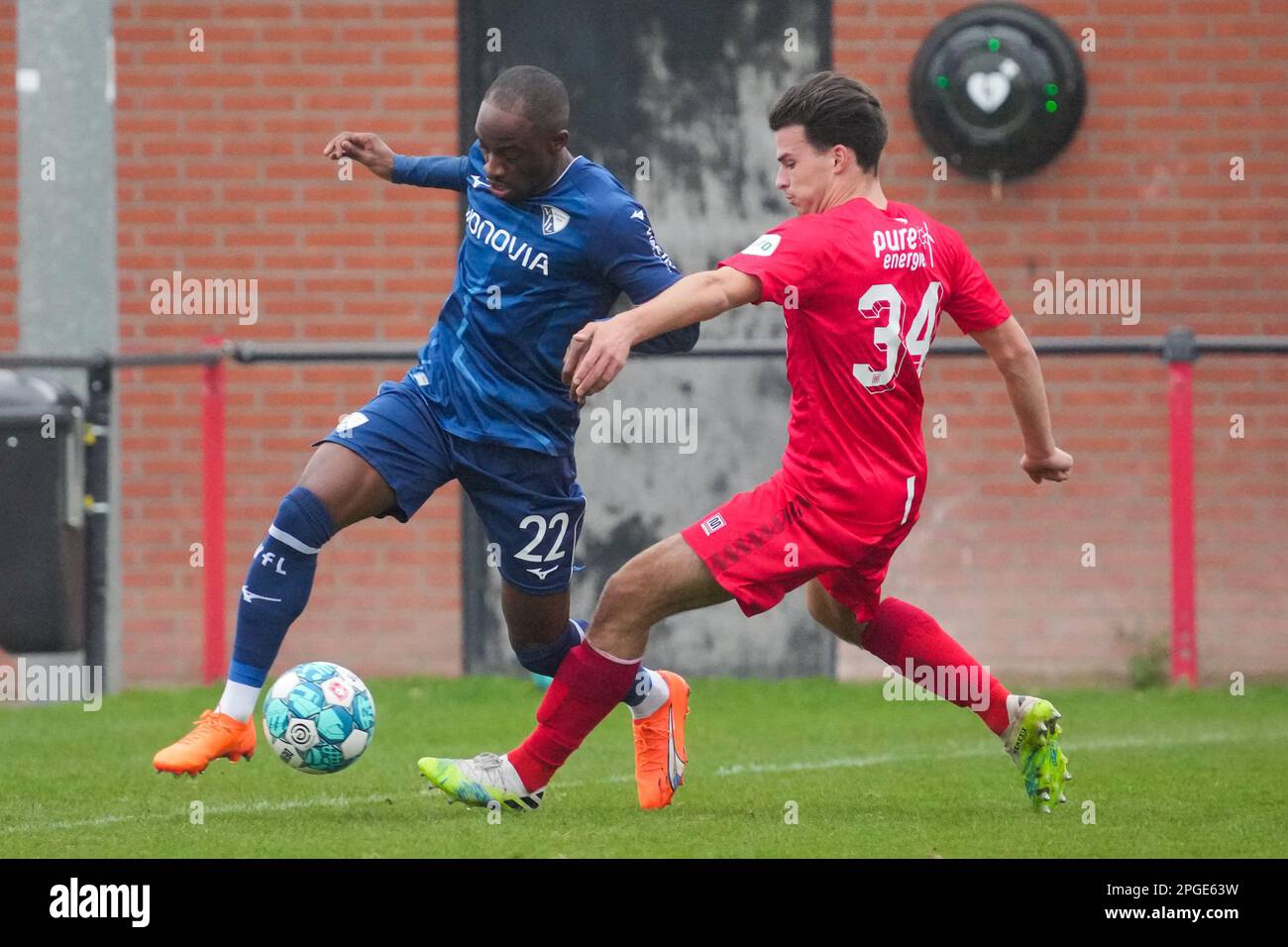 Christopher antwi adjei vfl bochum hi-res stock photography and images ...