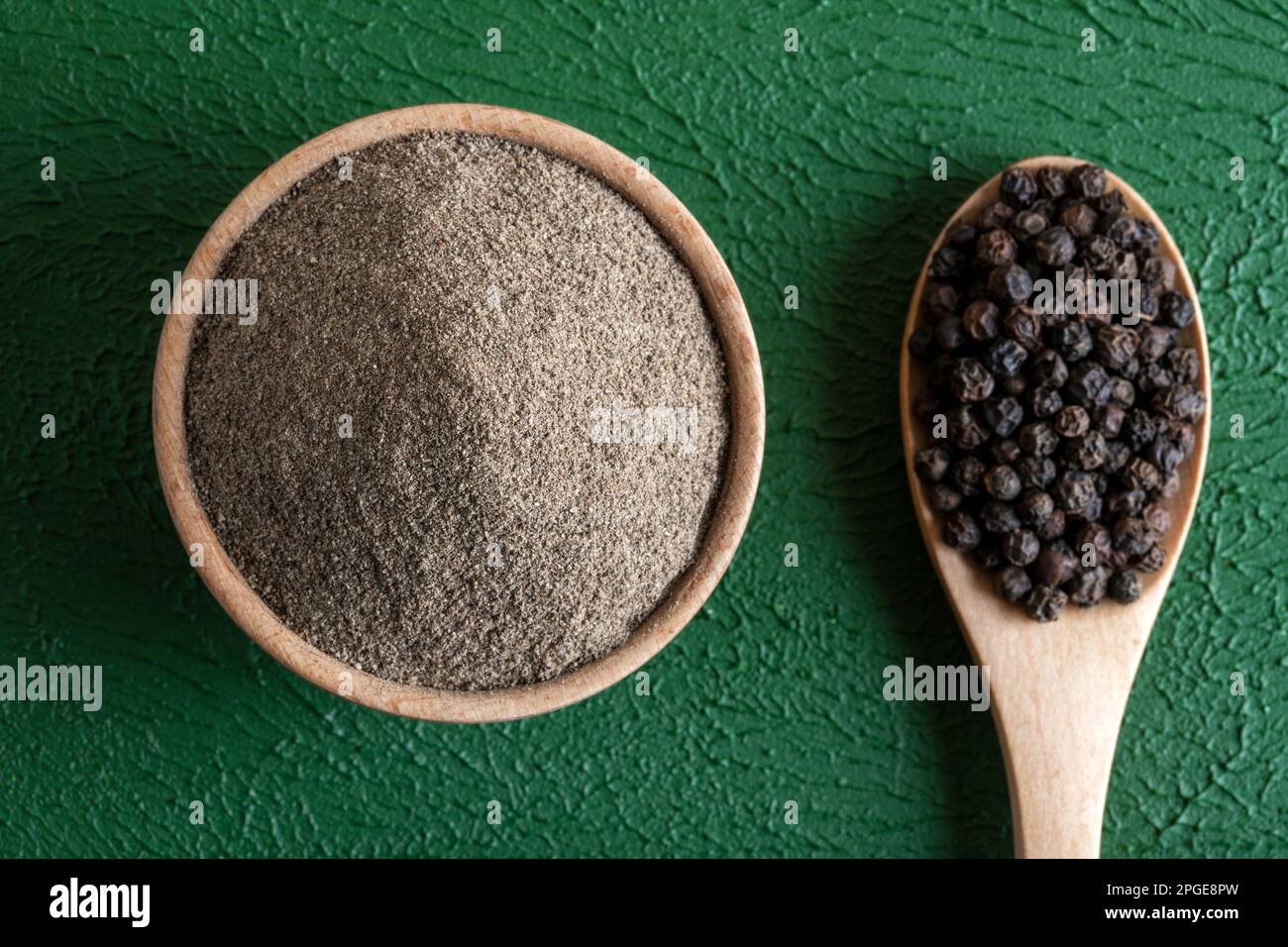 Green pepper grains hi-res stock photography and images - Alamy