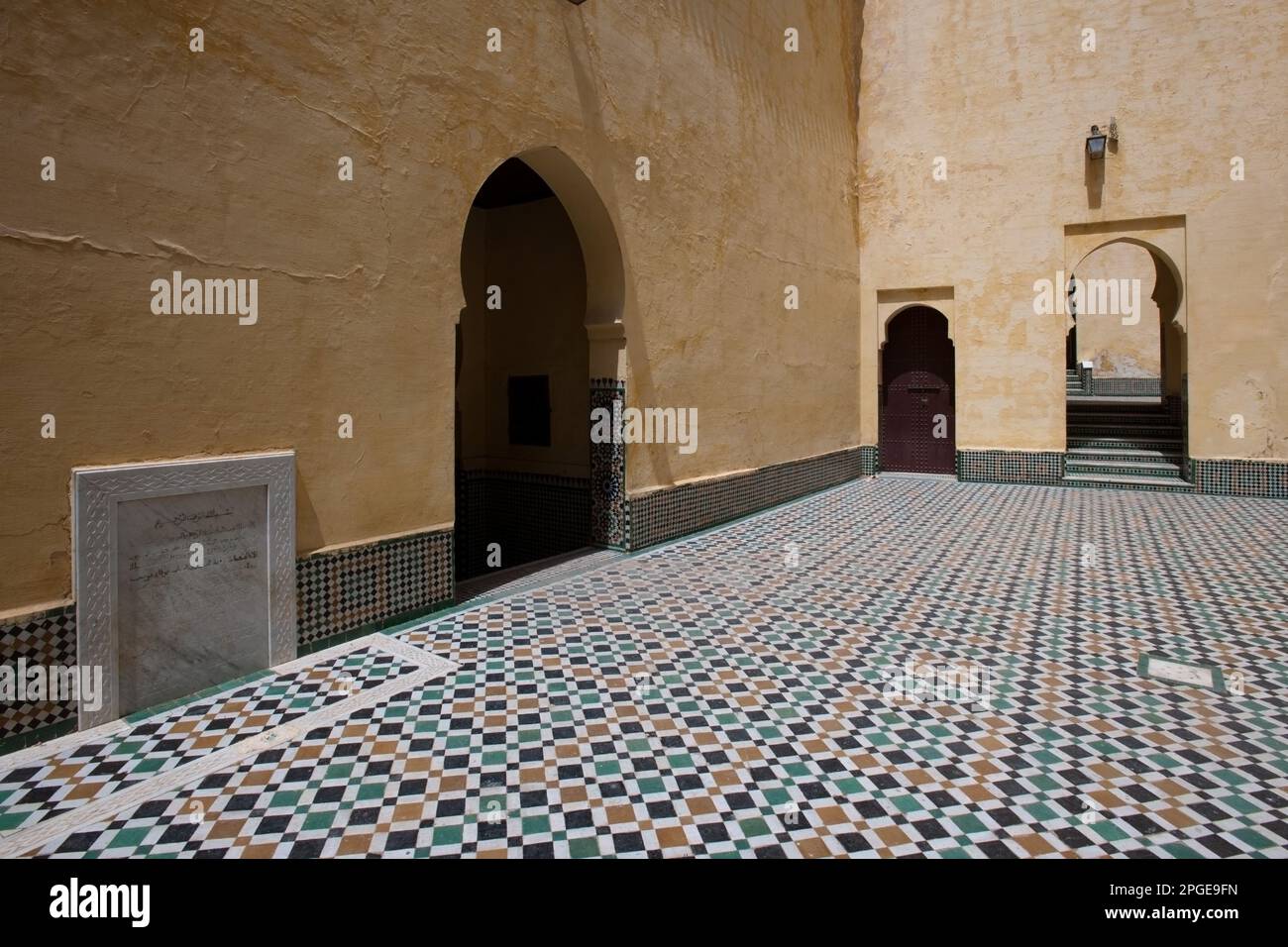 Marocco madrasa hi-res stock photography and images - Alamy