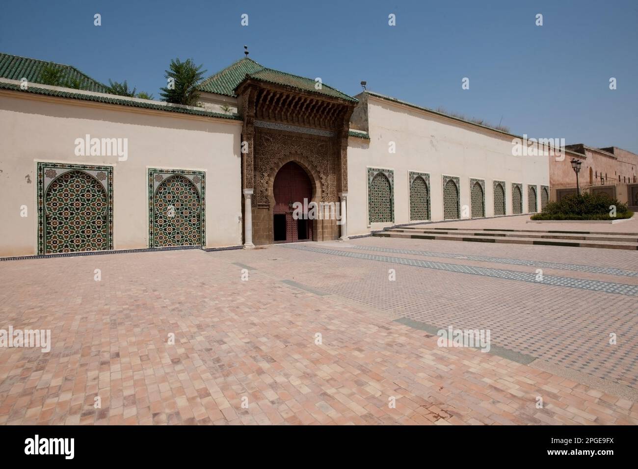 Marocco madrasa hi-res stock photography and images - Alamy