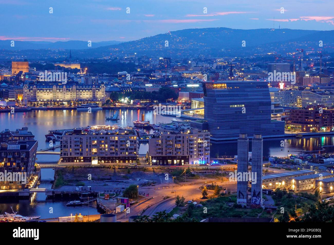 Norway, Oslo, Panoramic view of Oslo from Ekerberg Park Photo © Fabio ...
