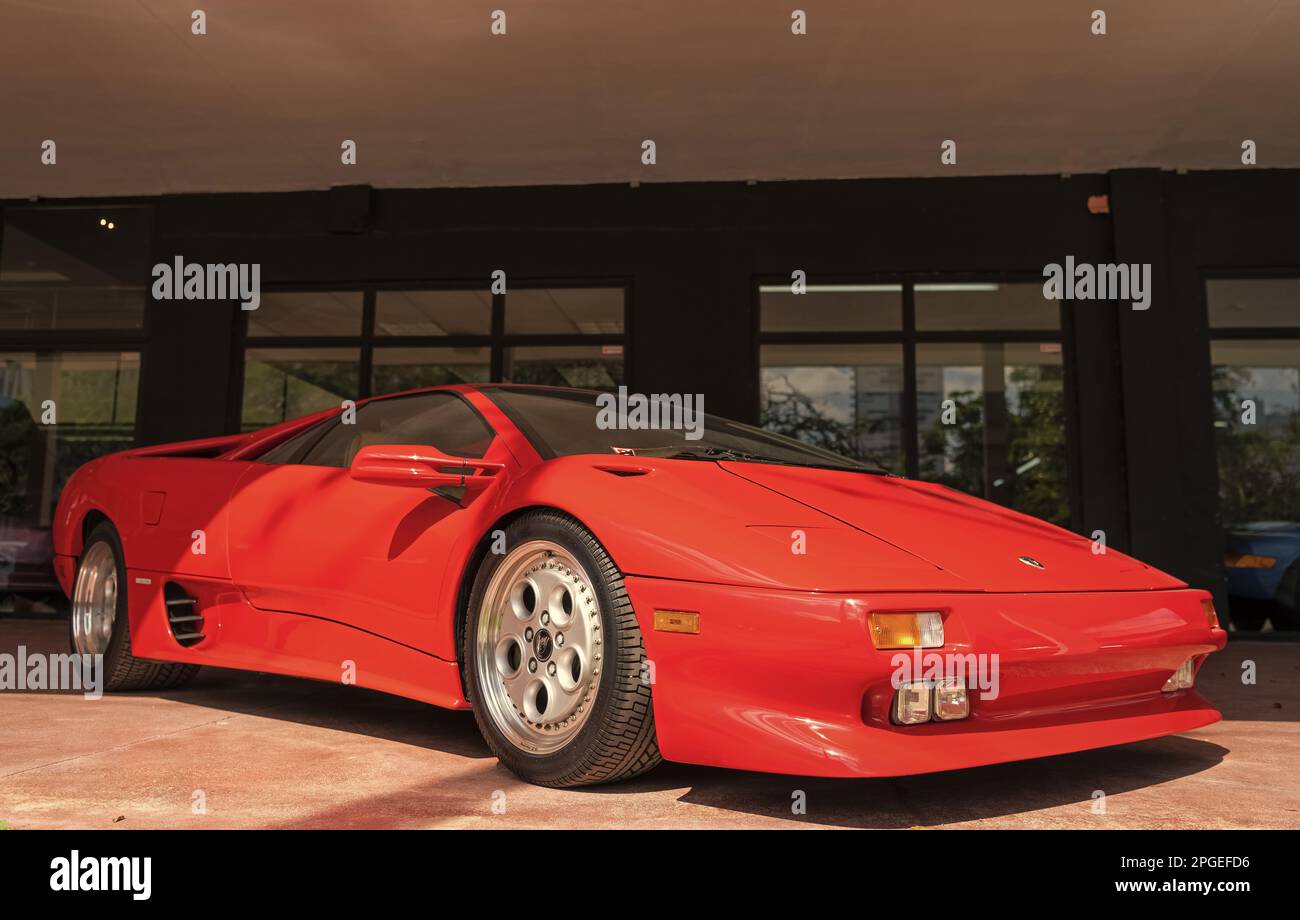 Fondo De Pantalla Del Lamborghini Diablo Rojo 100+] Fondos De Fotos De