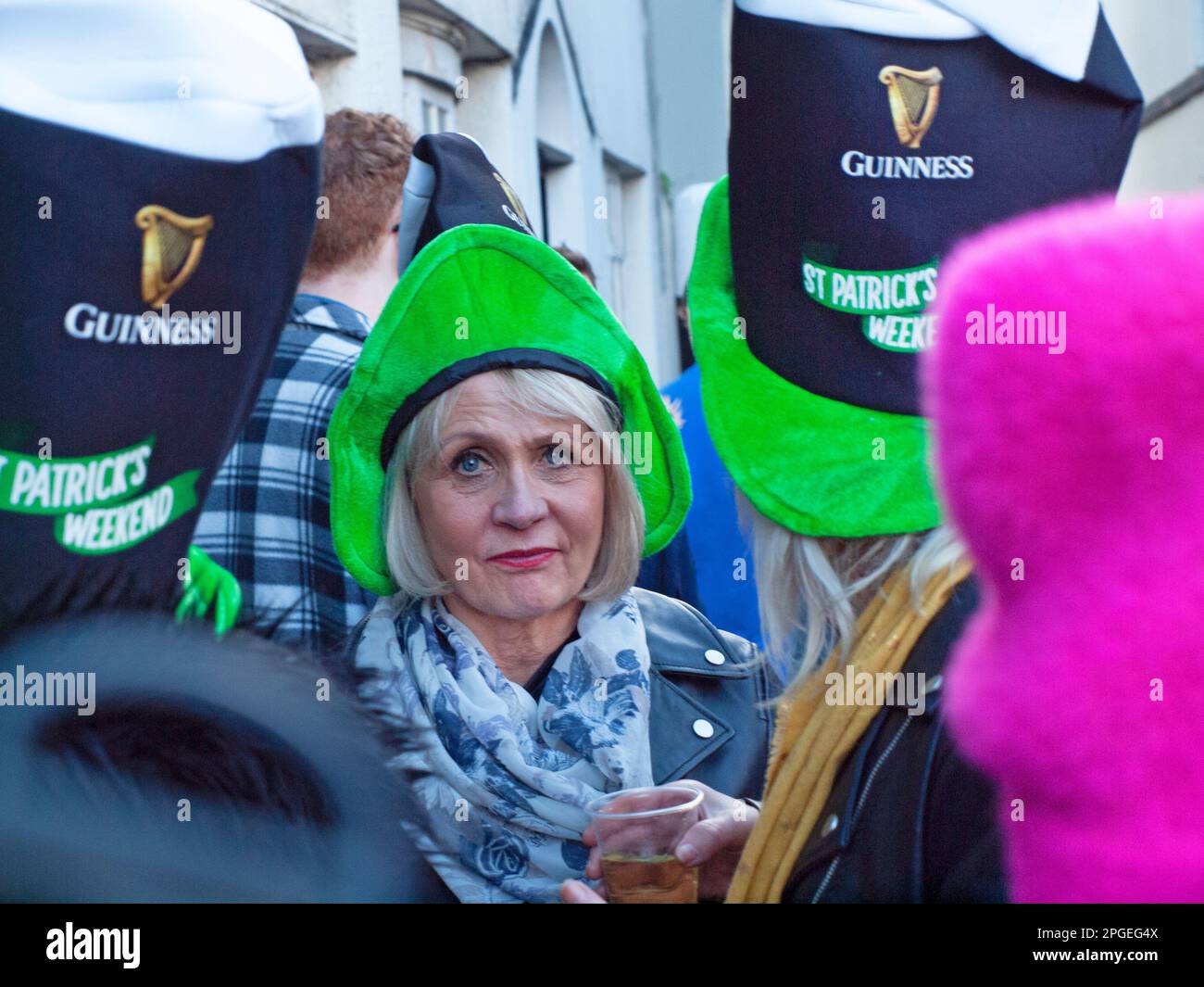 English festivities hi-res stock photography and images - Alamy