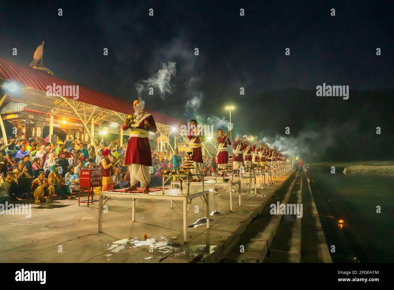 Tribeni Ghat, Rishikesh, Uttarakhand - 29th October 2018 : Ganga aarti ...