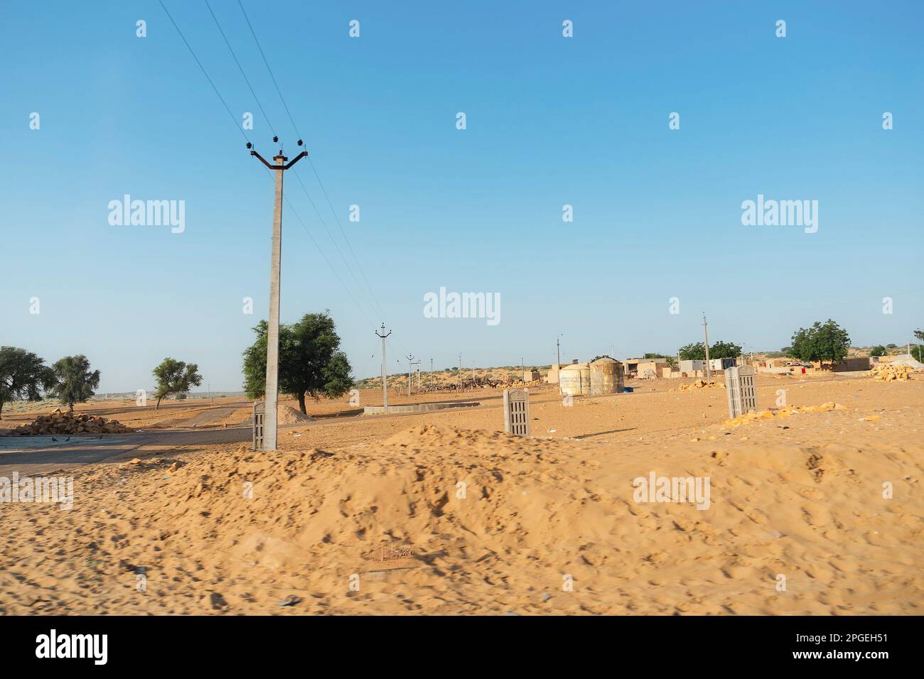 Ranautar, remote desert village inside the desert. Distant horizon, Hot ...