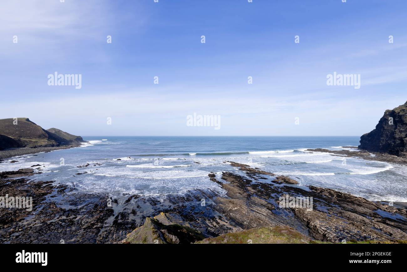 Cornish natural spring water hi-res stock photography and images - Alamy
