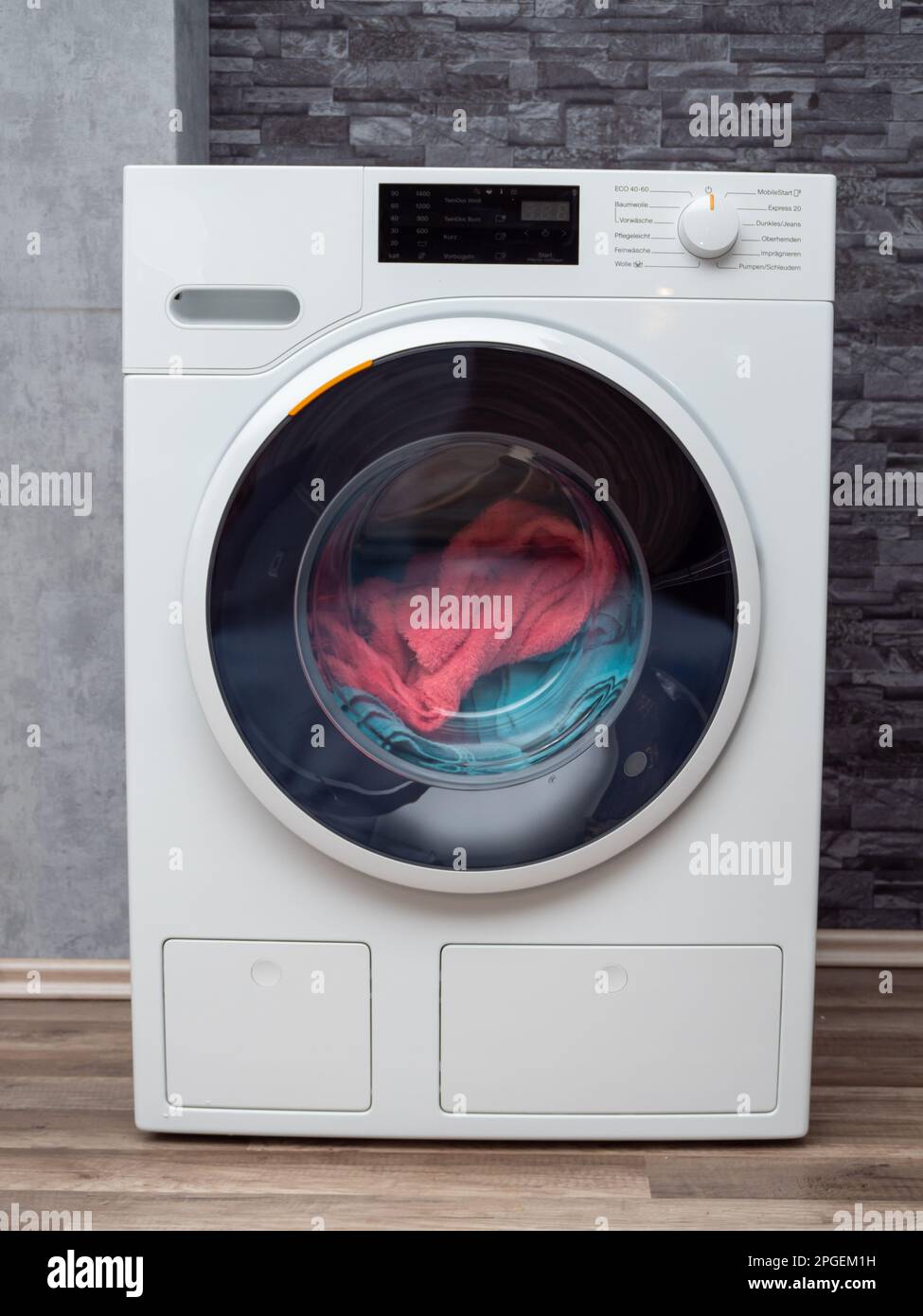 Modern washing machine hi-res stock photography and images - Alamy