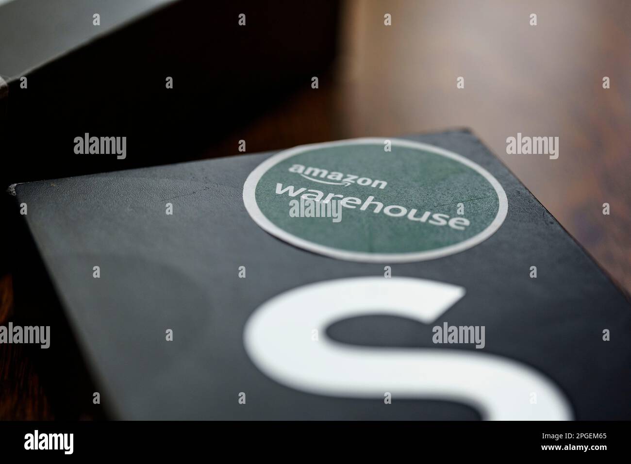 Amazon warehouse hi-res stock photography and images - Alamy