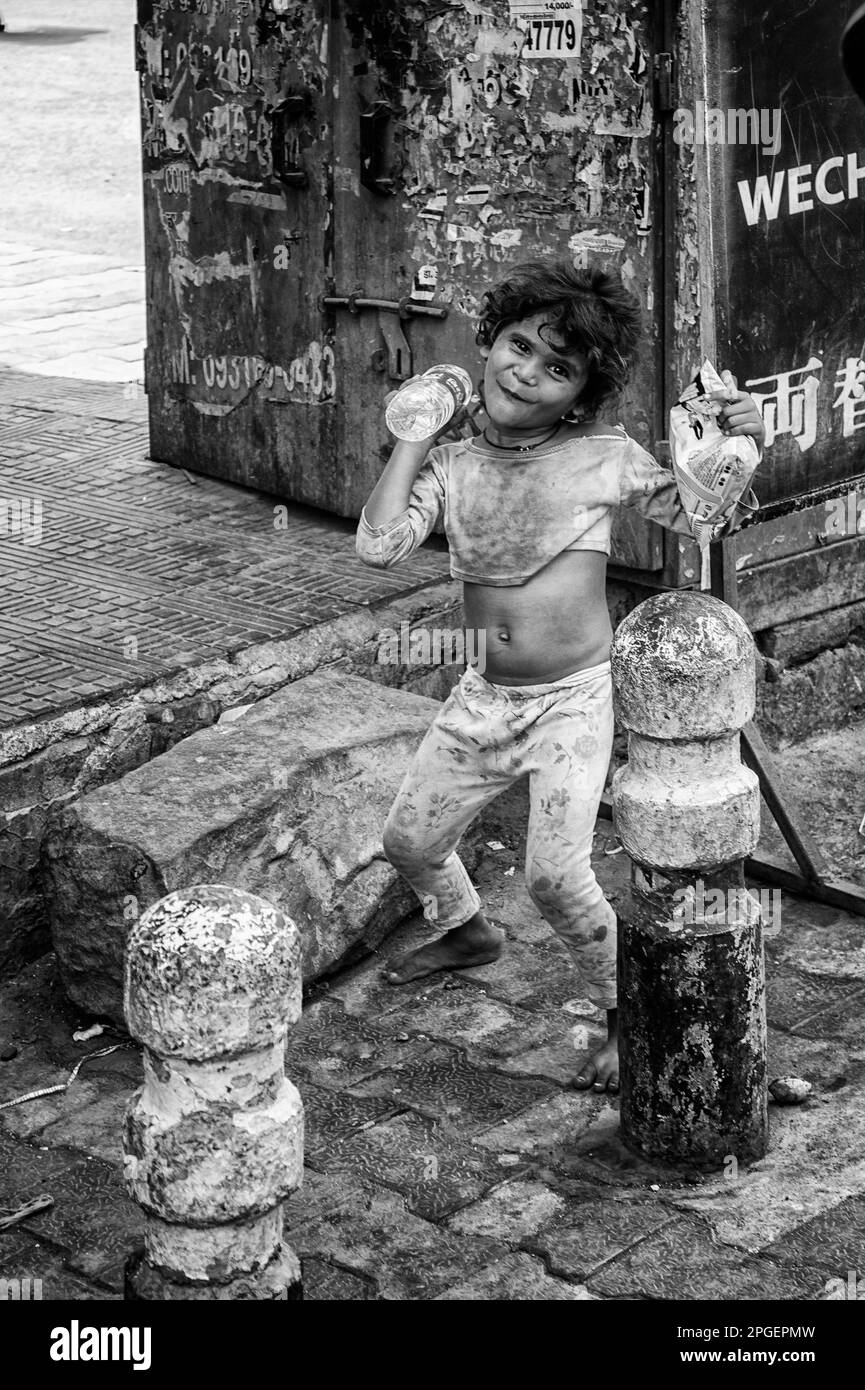 Child on street in Black and White Stock Photos & Images - Alamy