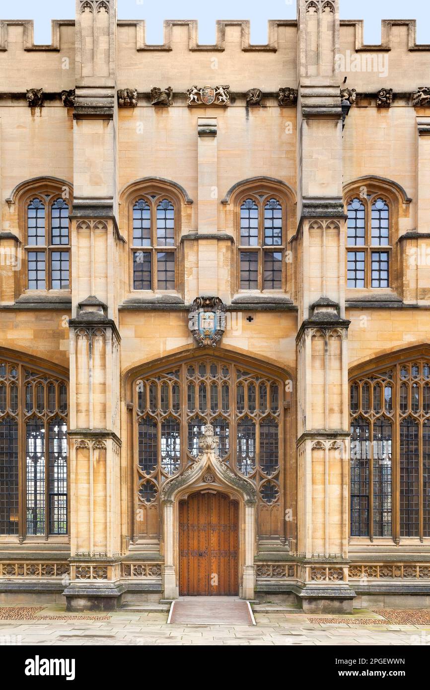 Divinity School, 1483, University of Oxford, East doorway detail Stock ...