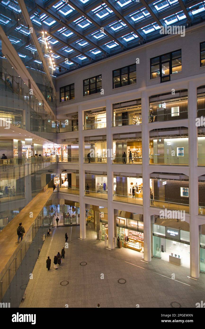 Japan, Tokyo, Marunouchi, KITTE, commercial centre, shopping Stock ...