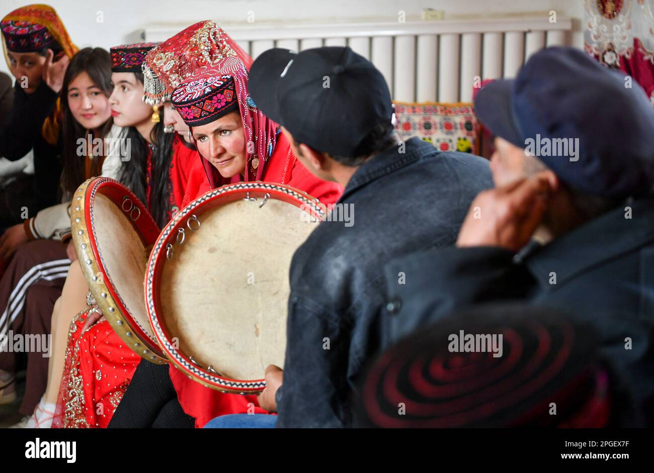 Tajik bride hi-res stock photography and images - Alamy