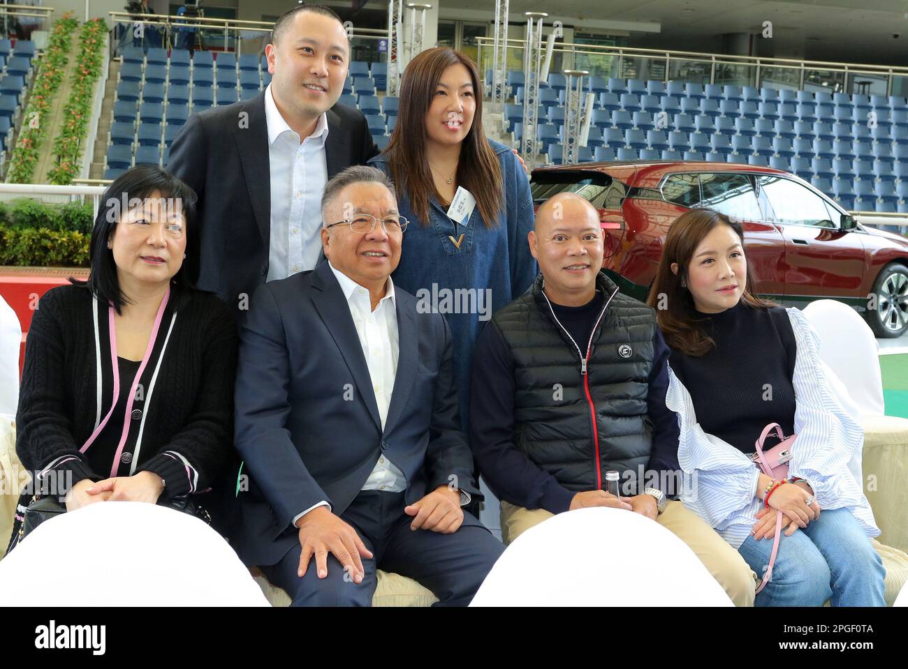 Ying sing hi-res stock photography and images - Alamy