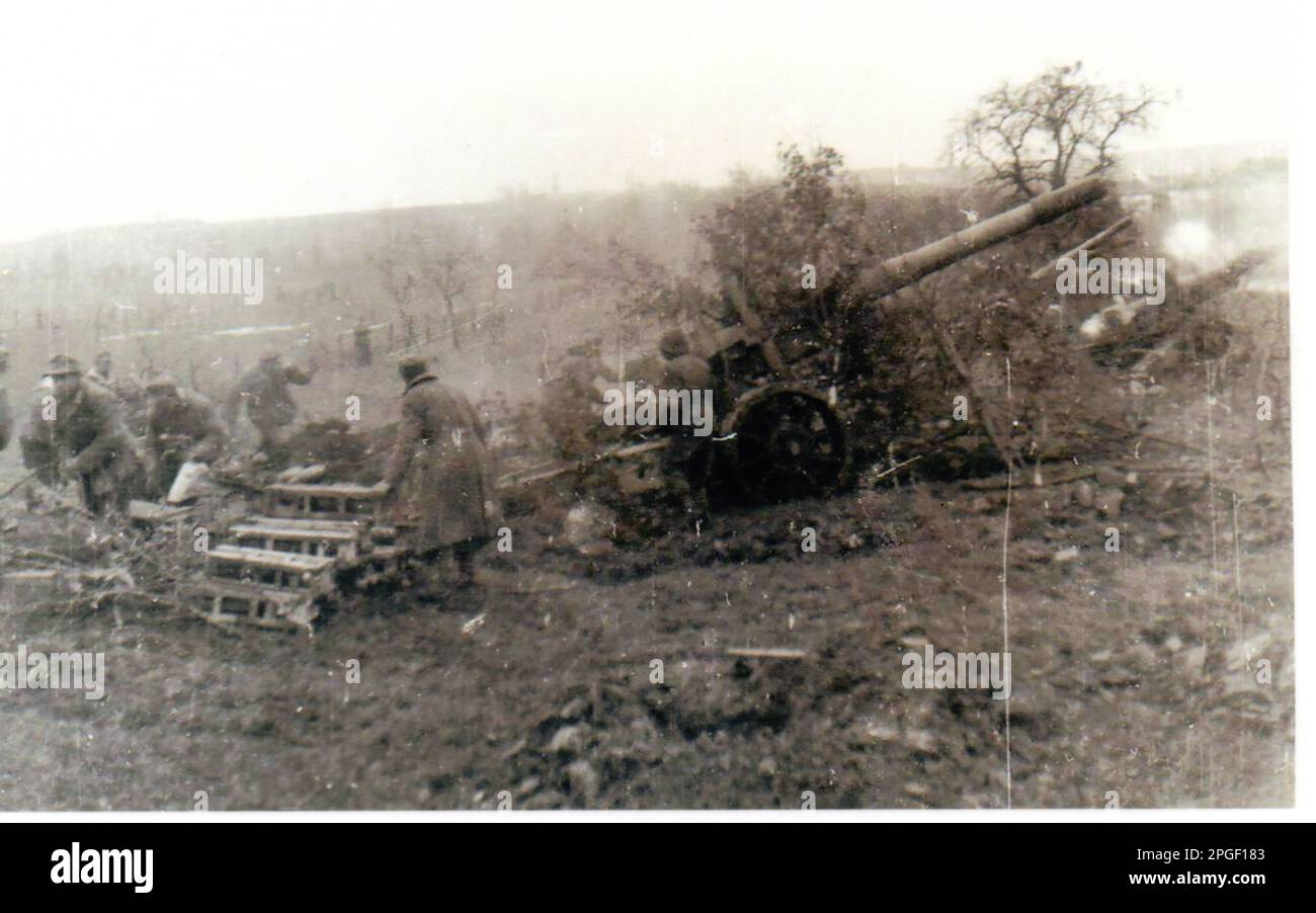 World War Two B&W photo Captured Russian Artillery used by German ...
