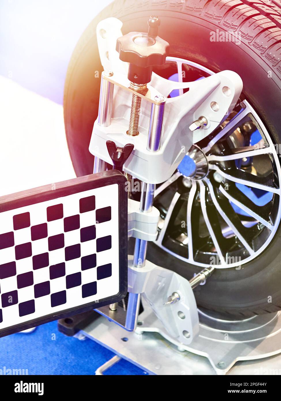 Wheel clamp of automotive diagnostic and analysis system for car Stock ...