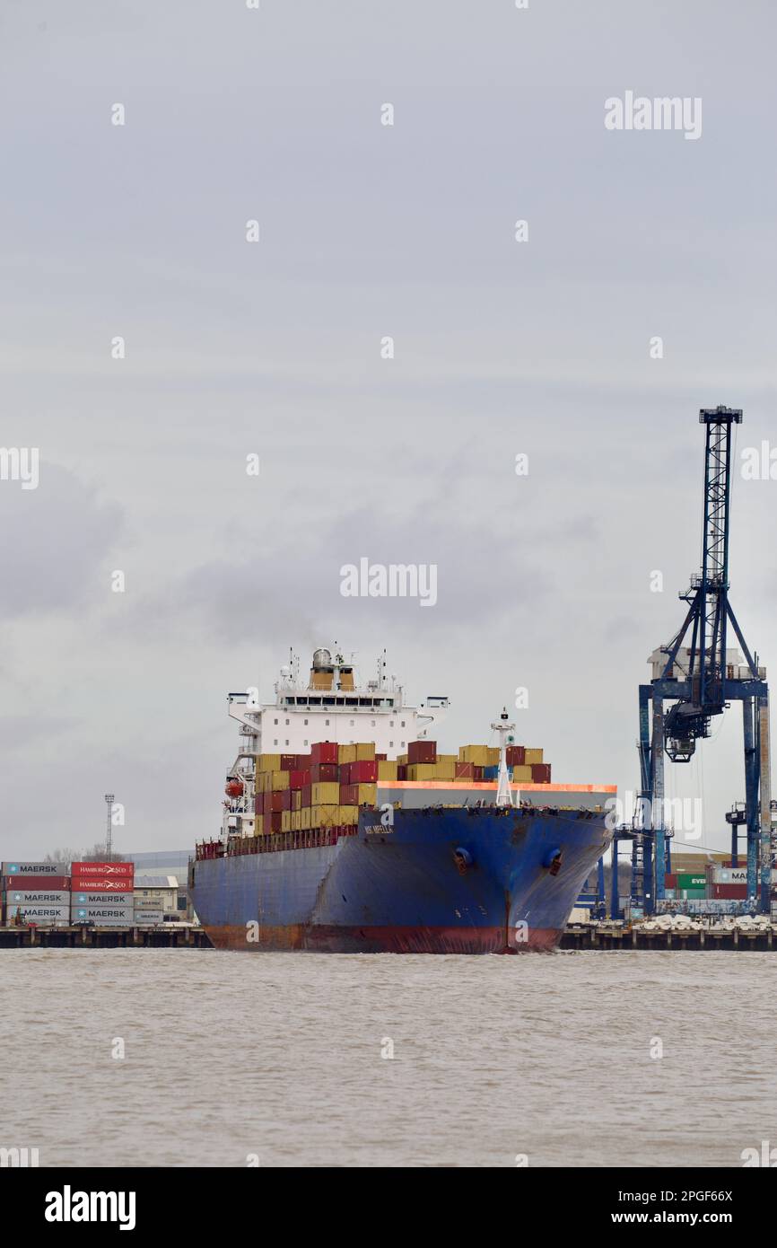 Container ship MSC Mirella leaving the Port of Felixstowe assisted by ...