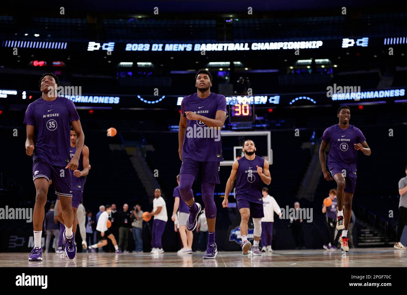 Kansas State forward Nae'Qwan Tomlin (35), Jerrell Colbert (20 ...