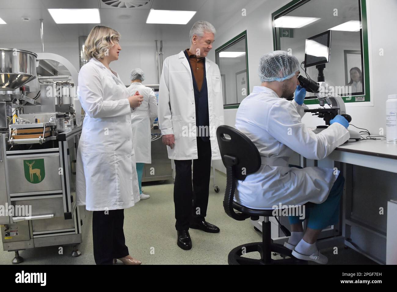 Moscow. Moscow Mayor Sergei Sobyanin visiting the new research and ...