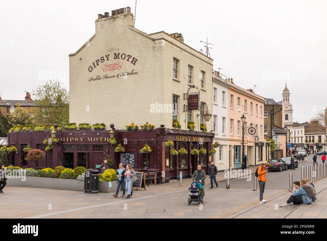 London, Greenwich, UK - 05 April 2018: Historic buildings of Greenwich ...