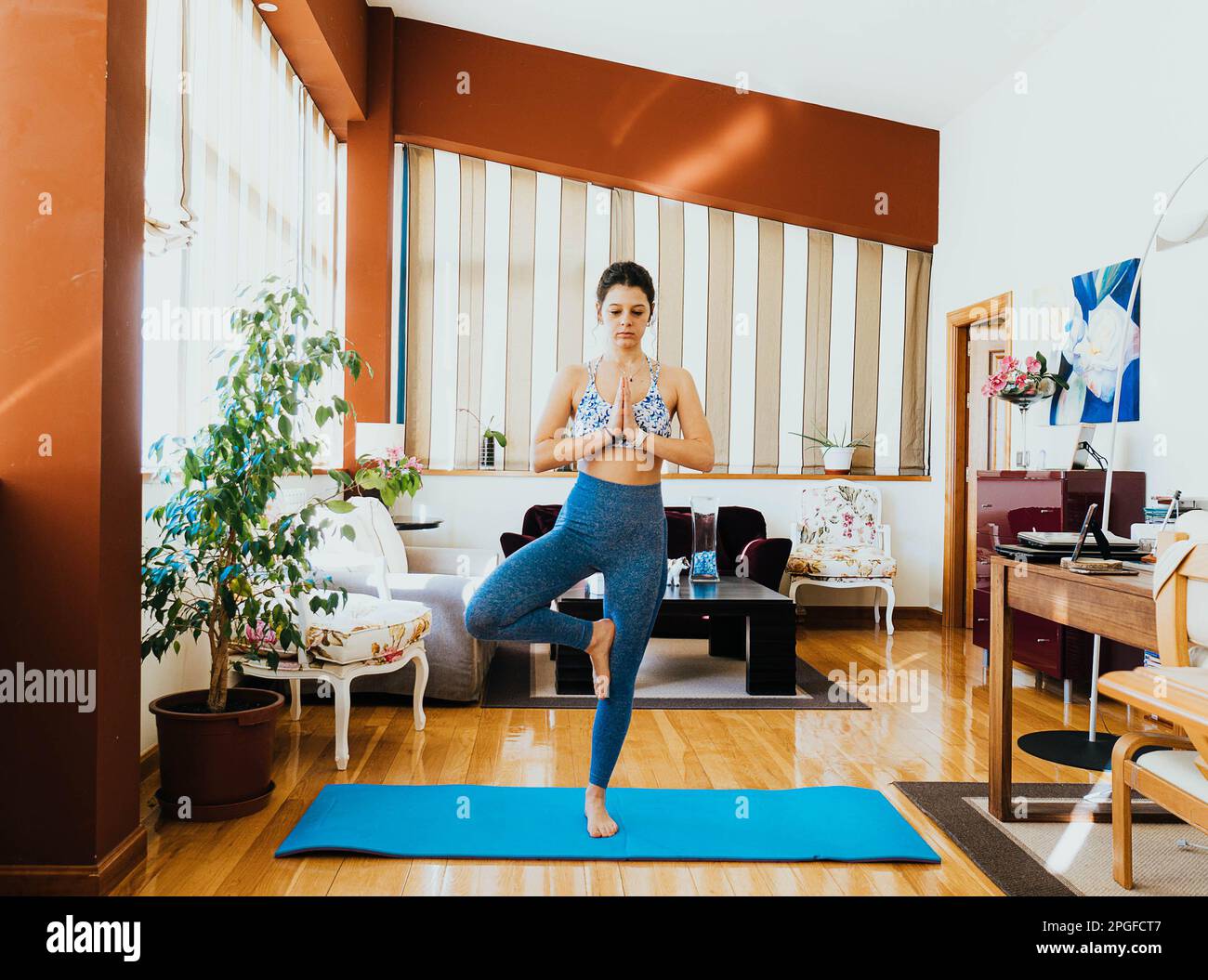Girl doing exercises hi-res stock photography and images - Alamy
