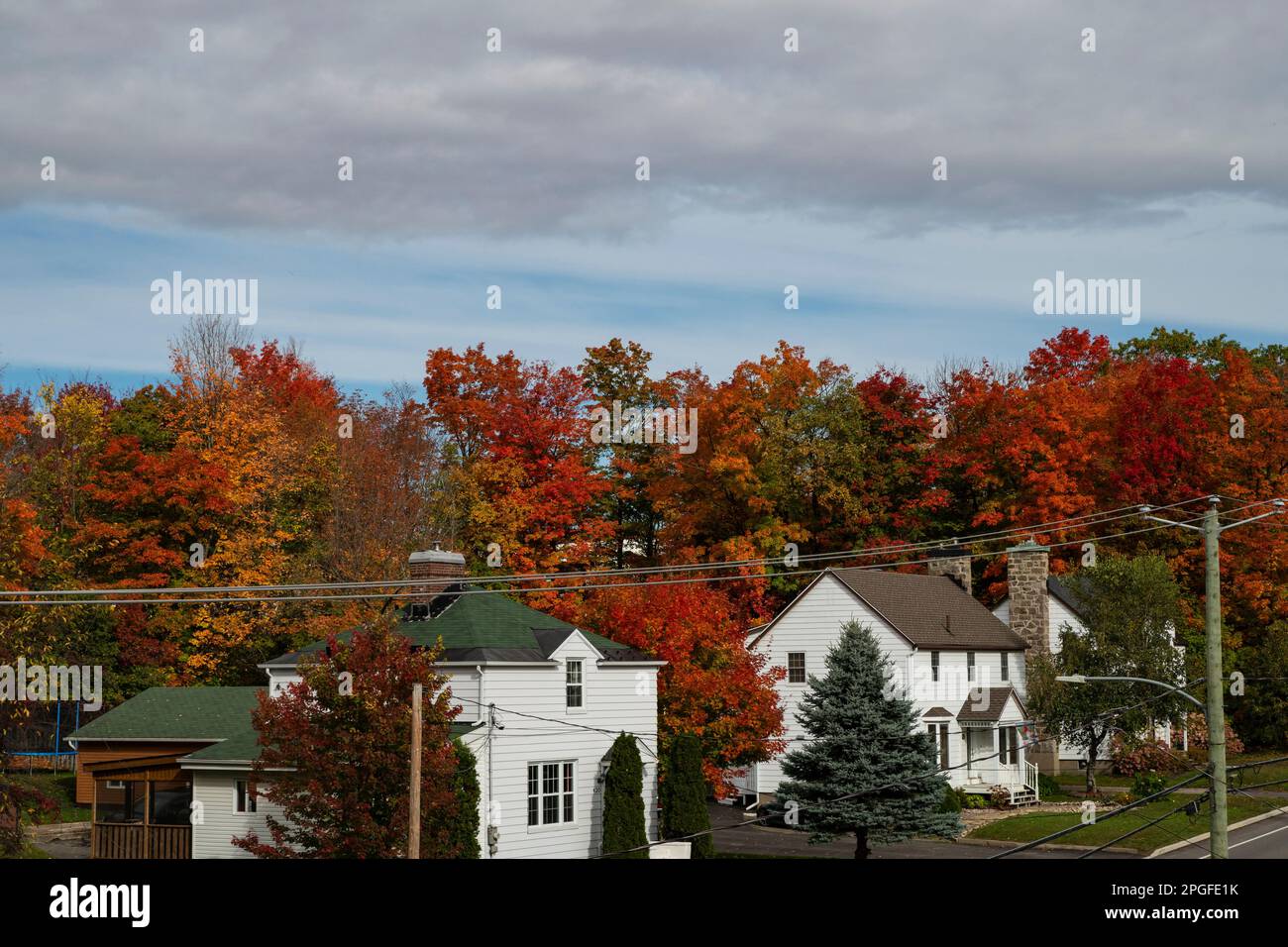 Canada colours hi-res stock photography and images - Alamy