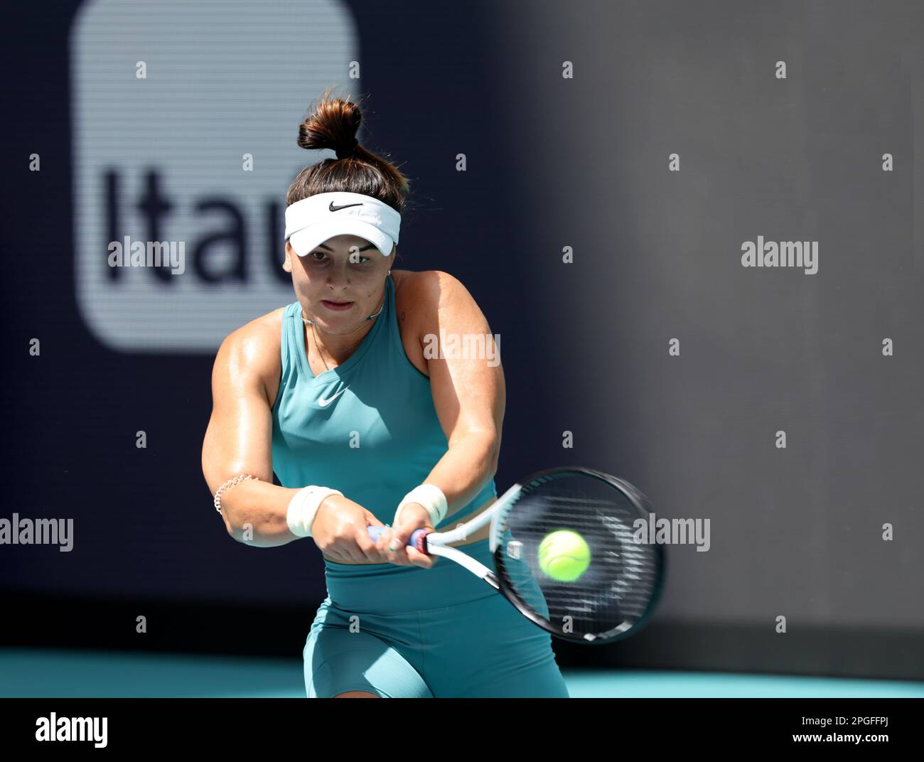 Bianca andreescu emma raducanu hi-res stock photography and images - Alamy
