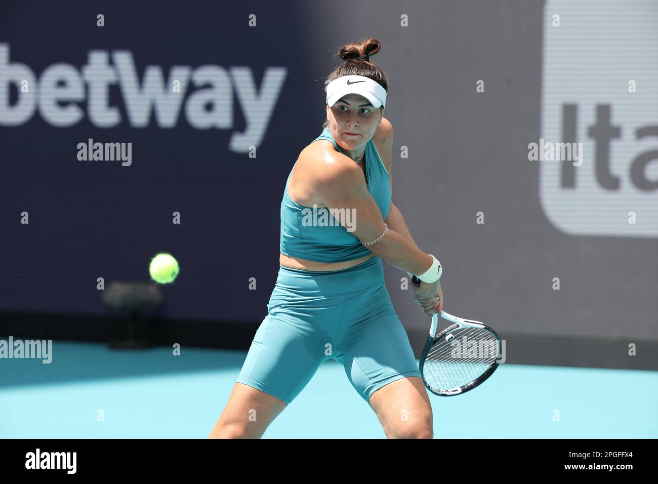MIAMI GARDENS, FLORIDA - MARCH 22: Bianca Andreescu of Canada defeats Emma Raducanu of Great ...