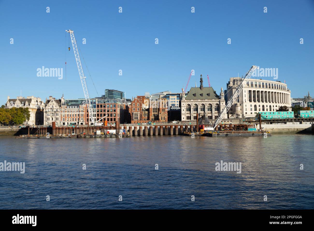 Thames Tideway Tunnel under construction at Blackfriars Bridge, London ...