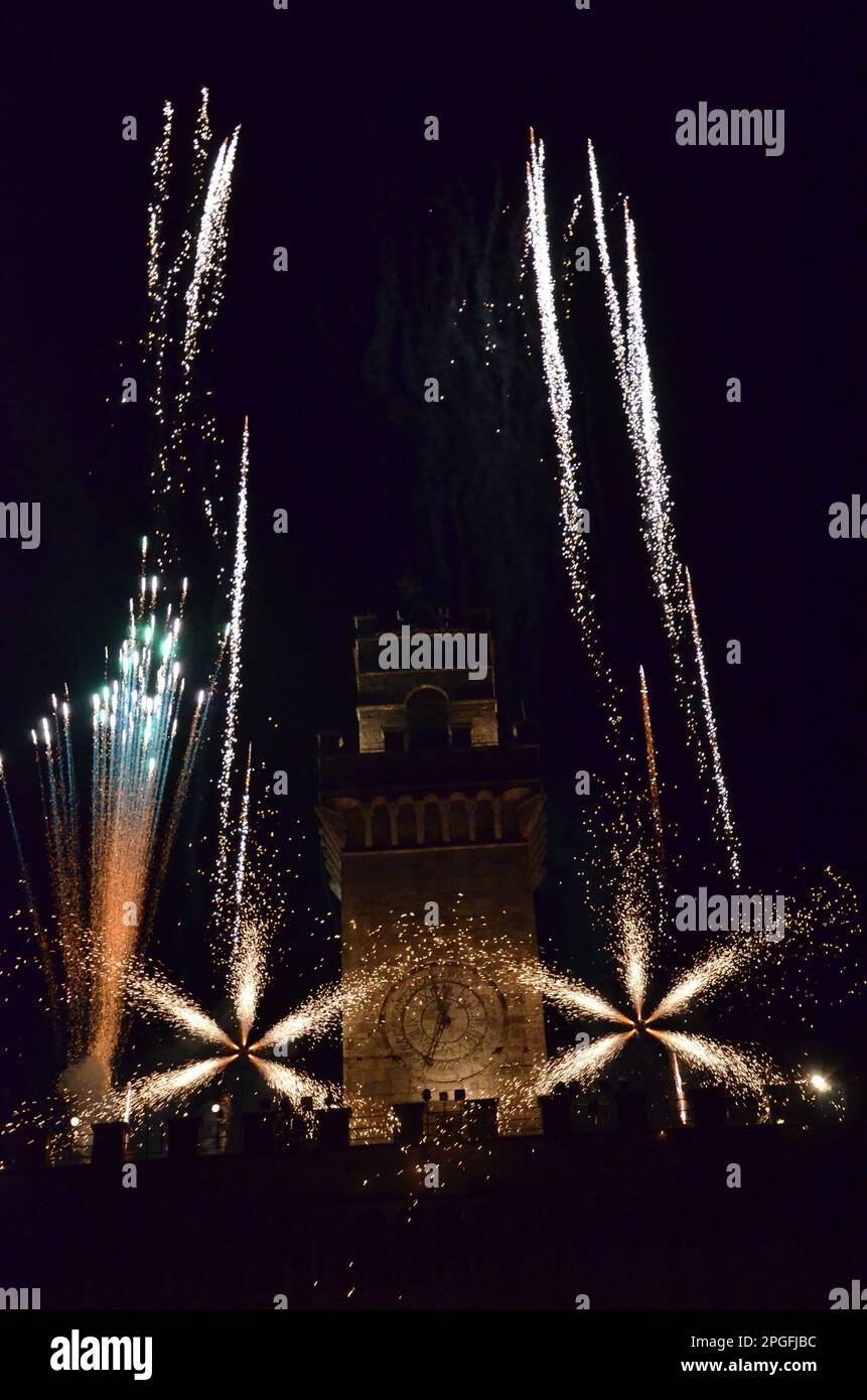 Fireworks over an ancient Medieval castle in Tuscany Stock Photo - Alamy