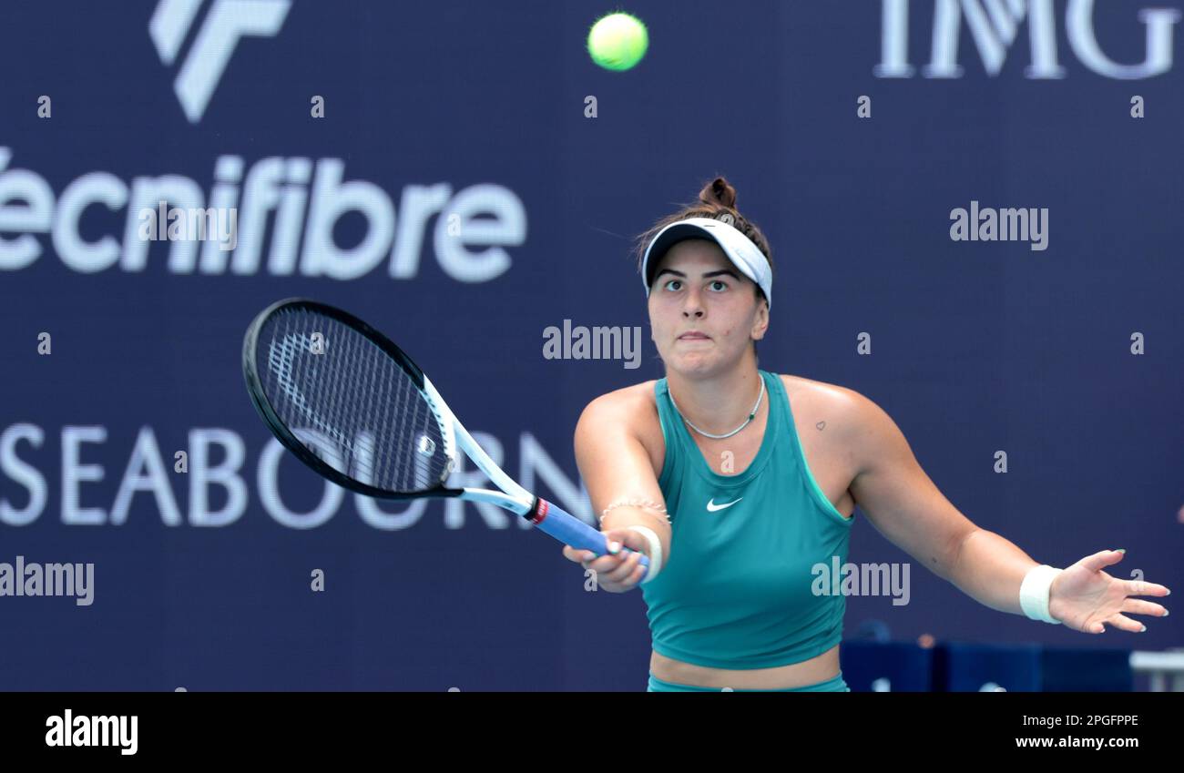 Bianca andreescu emma raducanu hi-res stock photography and images - Alamy