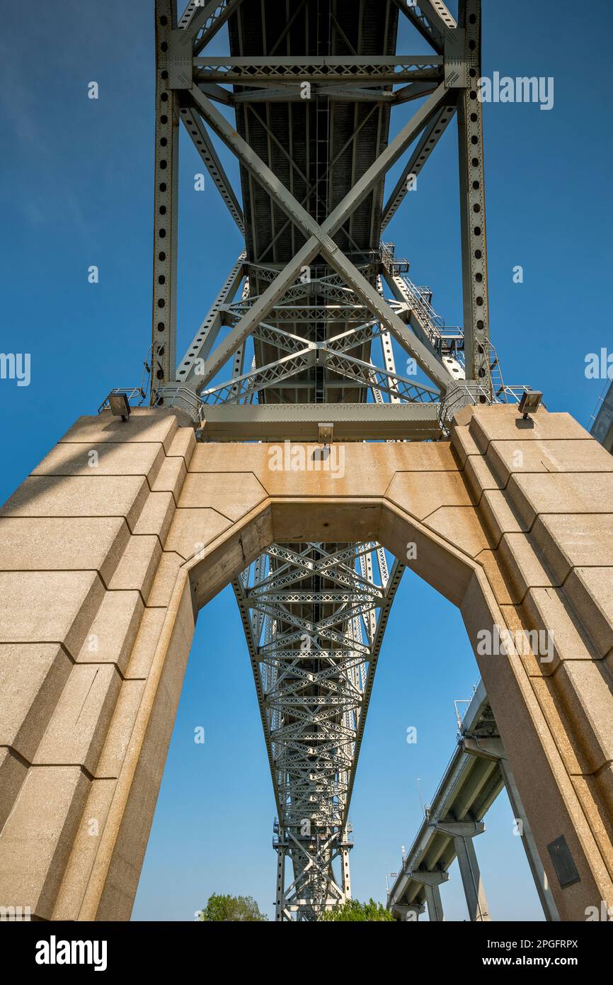Blue Water Bridge, Sarnia, Ontario, Canada Stock Photo - Alamy