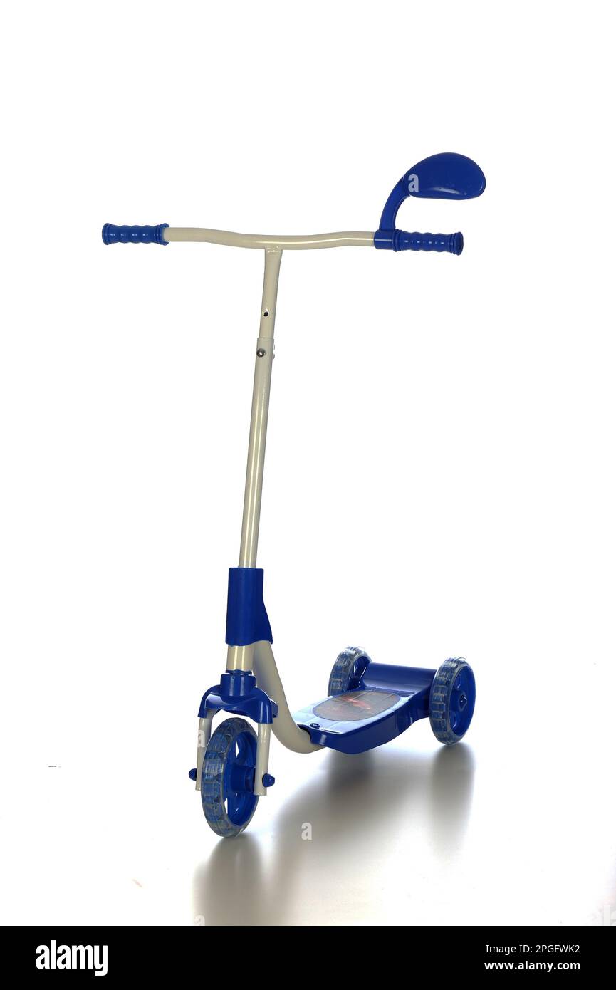 Baby blue scooter hi-res stock photography and images - Alamy