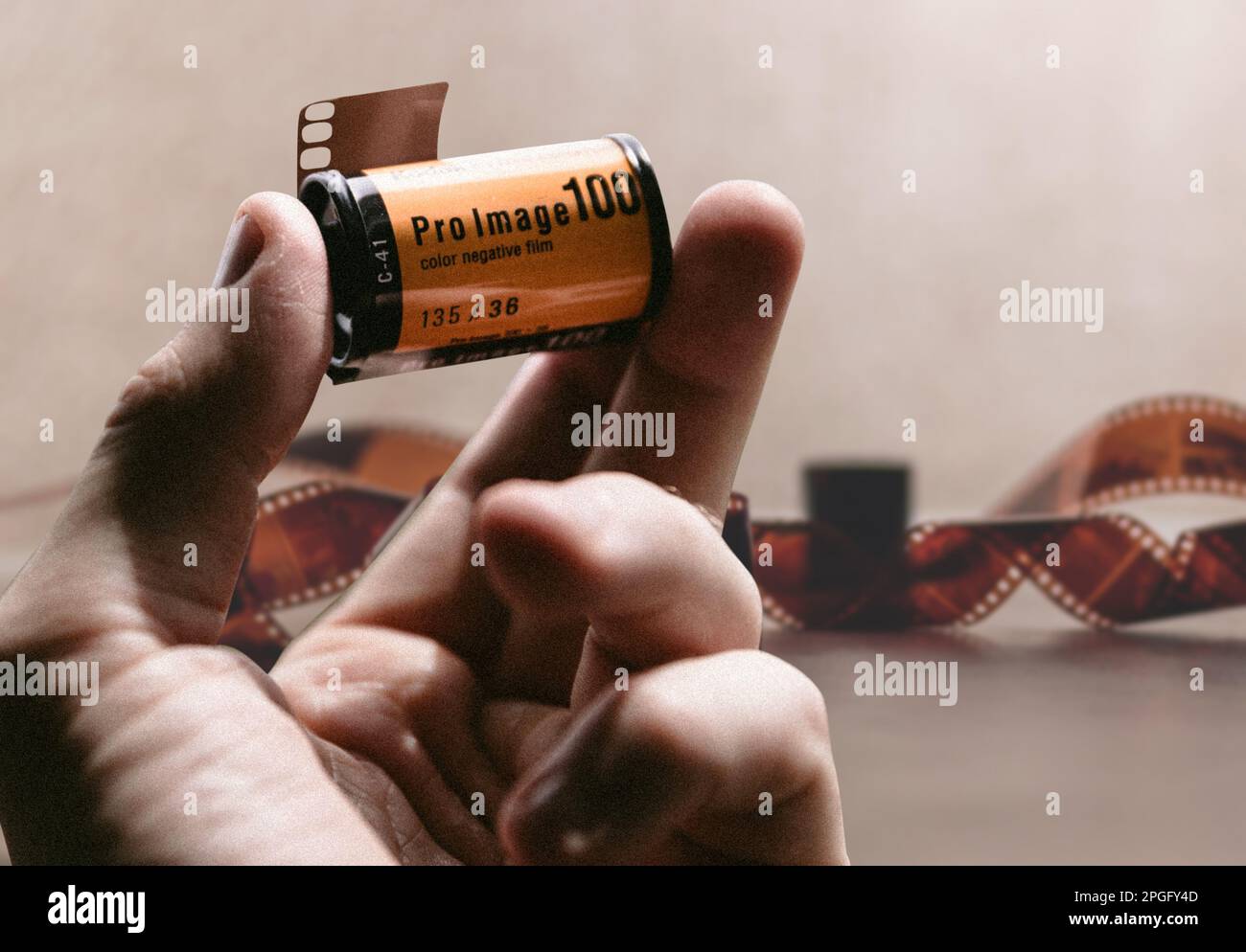 Analog film border hi-res stock photography and images - Alamy