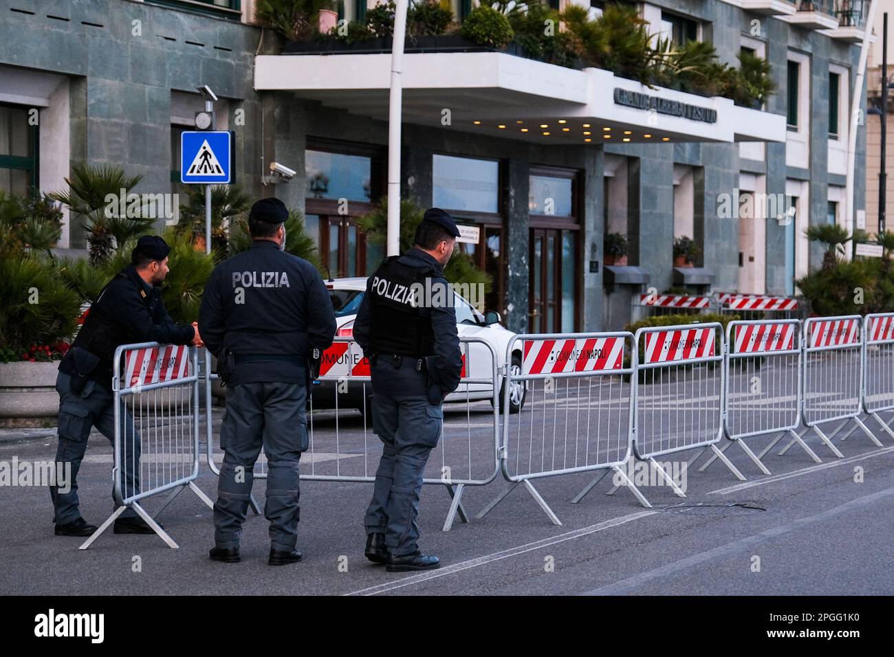 The hotel of the English national team on the seafront is cordoned off ...