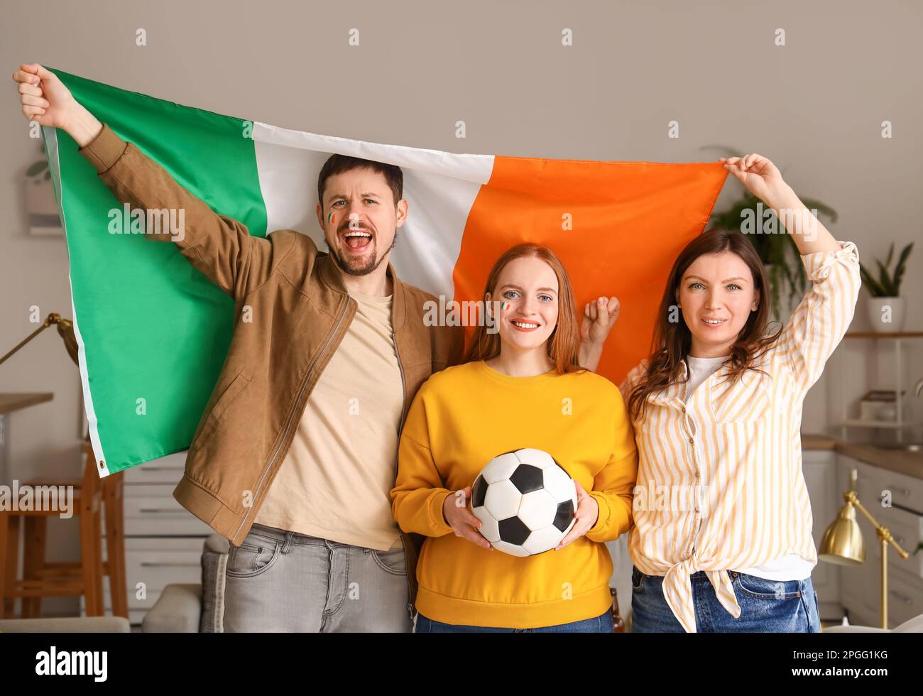 Ireland women national team hi-res stock photography and images - Alamy