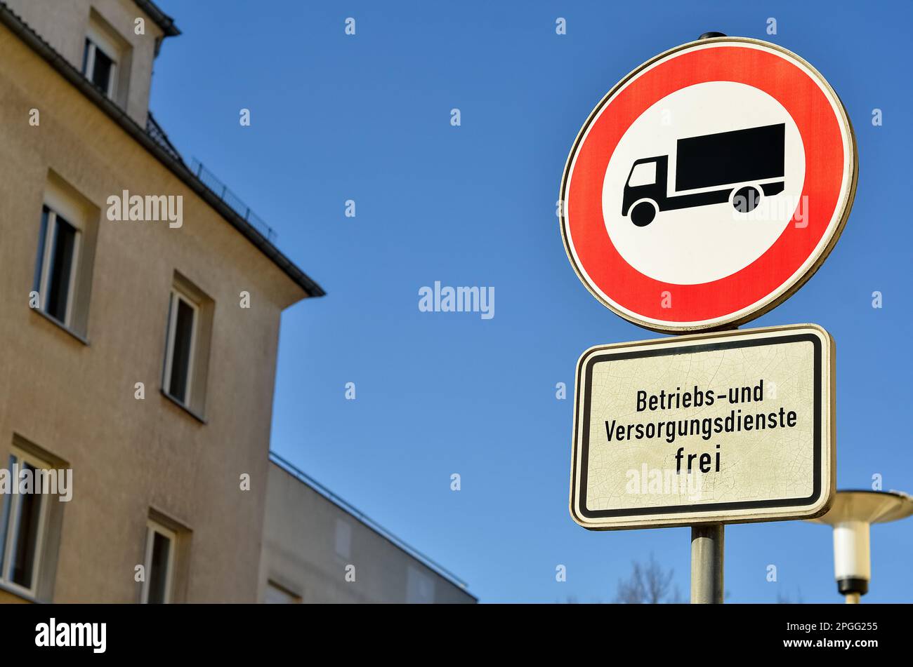 Trucks prohibited sign in city, closeup Stock Photo - Alamy