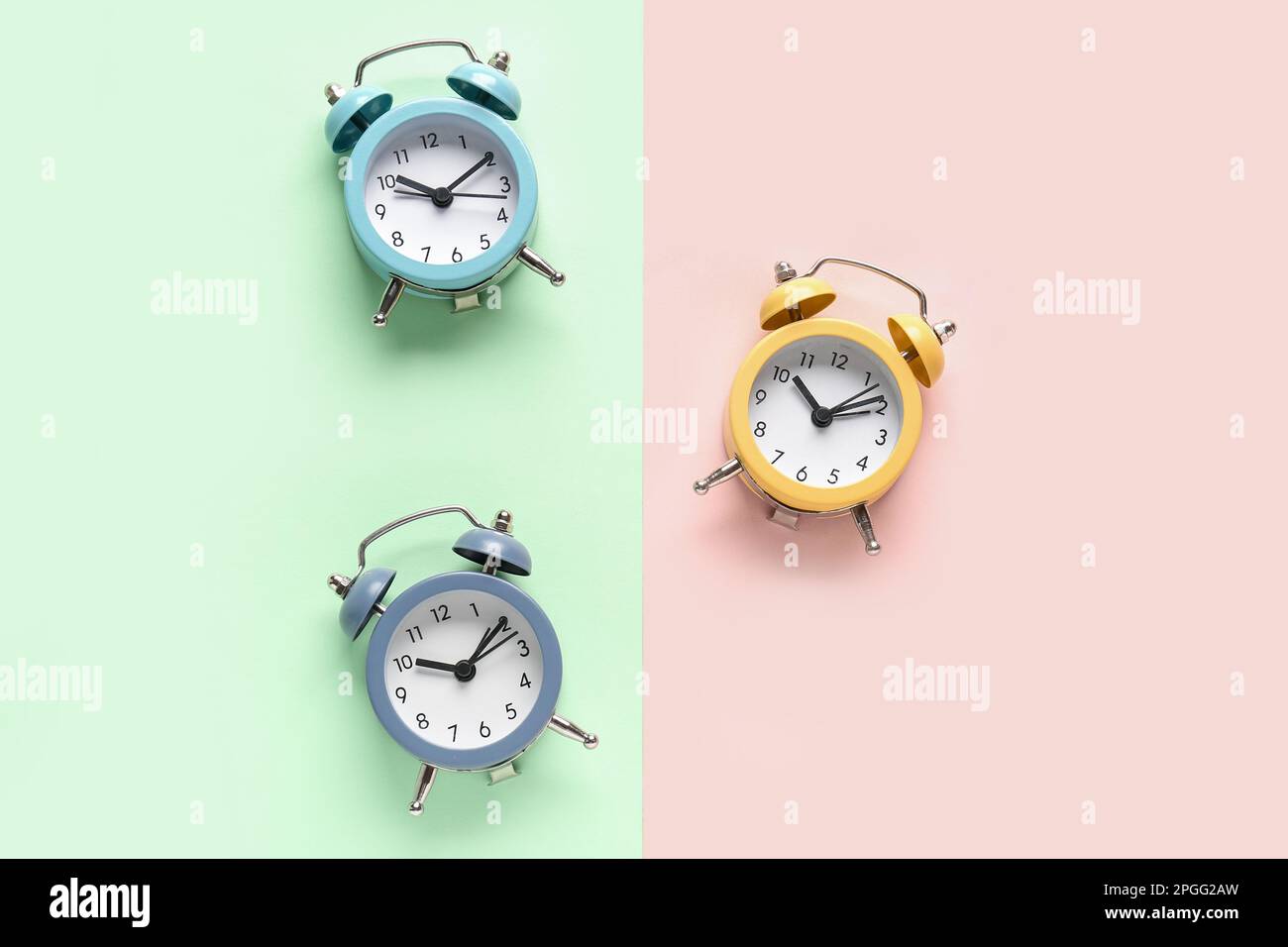 Three different clocks hi-res stock photography and images - Alamy