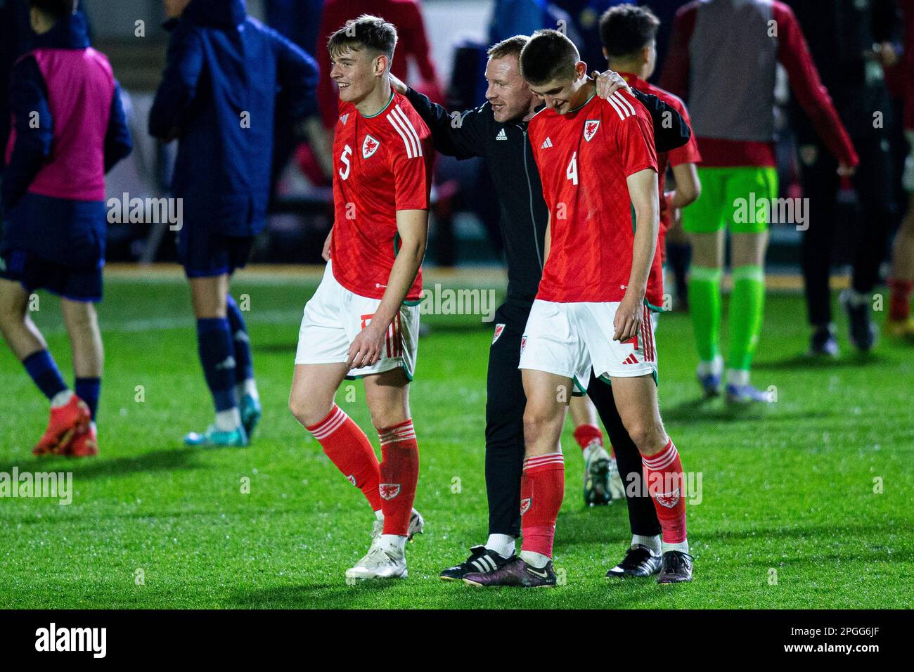 Newport, UK. 22nd Mar, 2023. Dylan Lawlor & Dan Cox of Wales celebrate ...