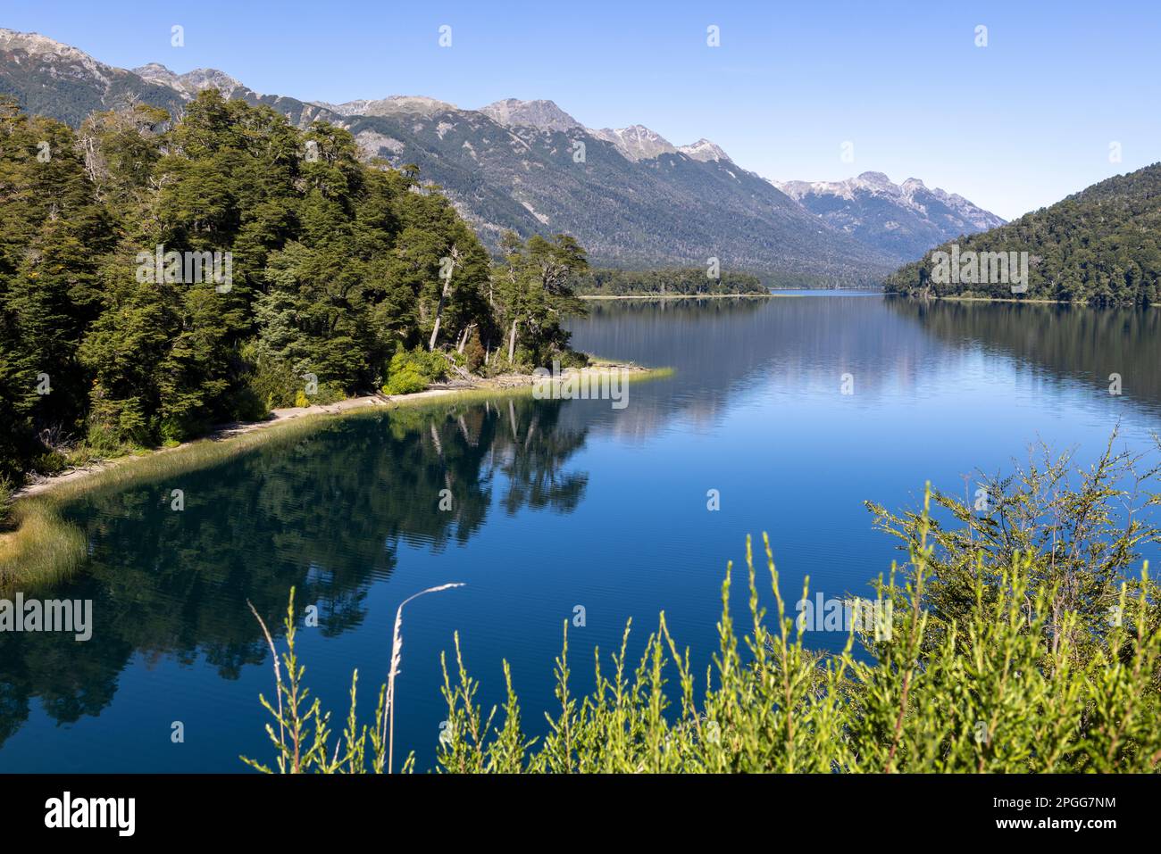 Driving the famous and idyllic road of the seven lakes from San Martin ...