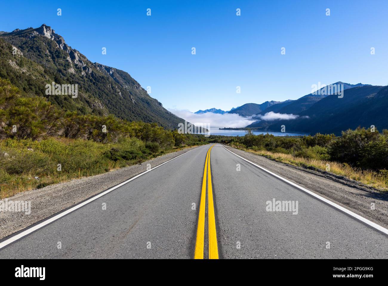 Driving the famous and idyllic road of the seven lakes from San Martin ...