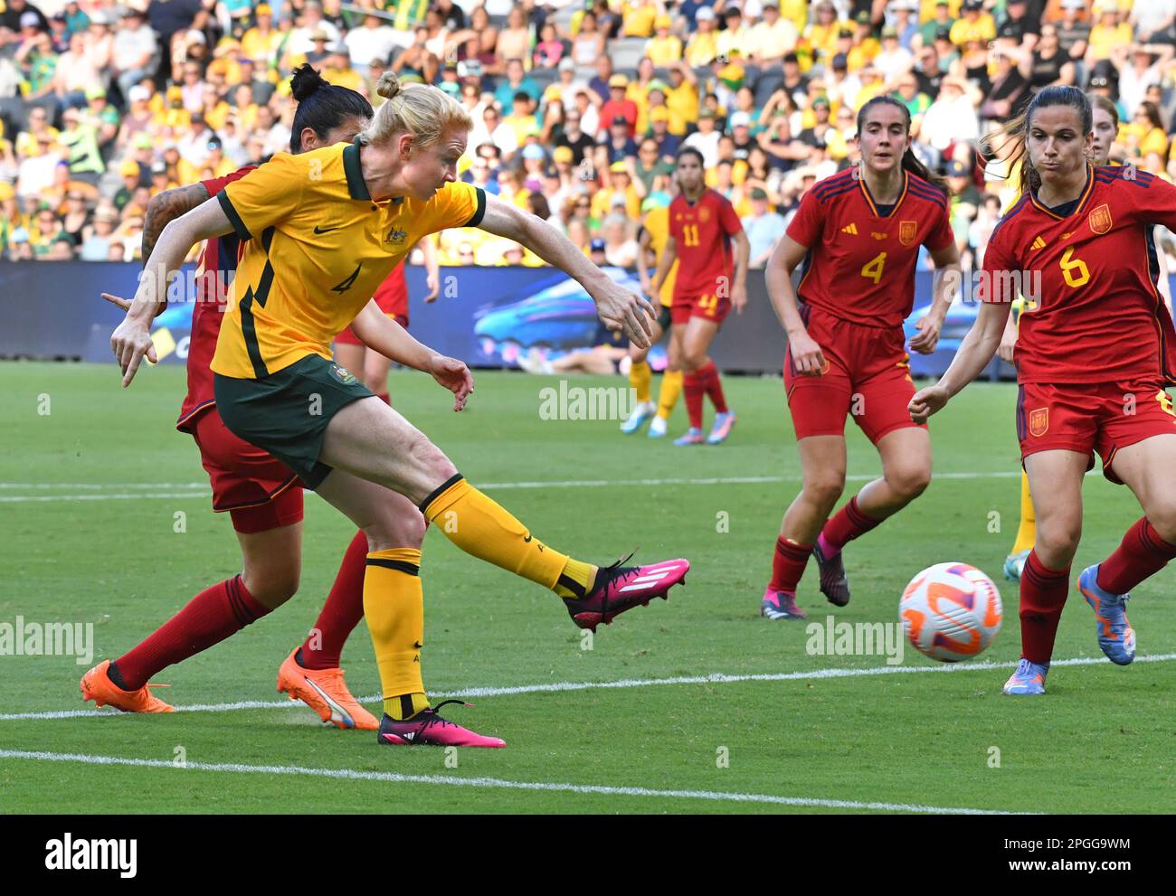 Australia's Matildas football team have defeated Spain 3 goals to 2 in ...