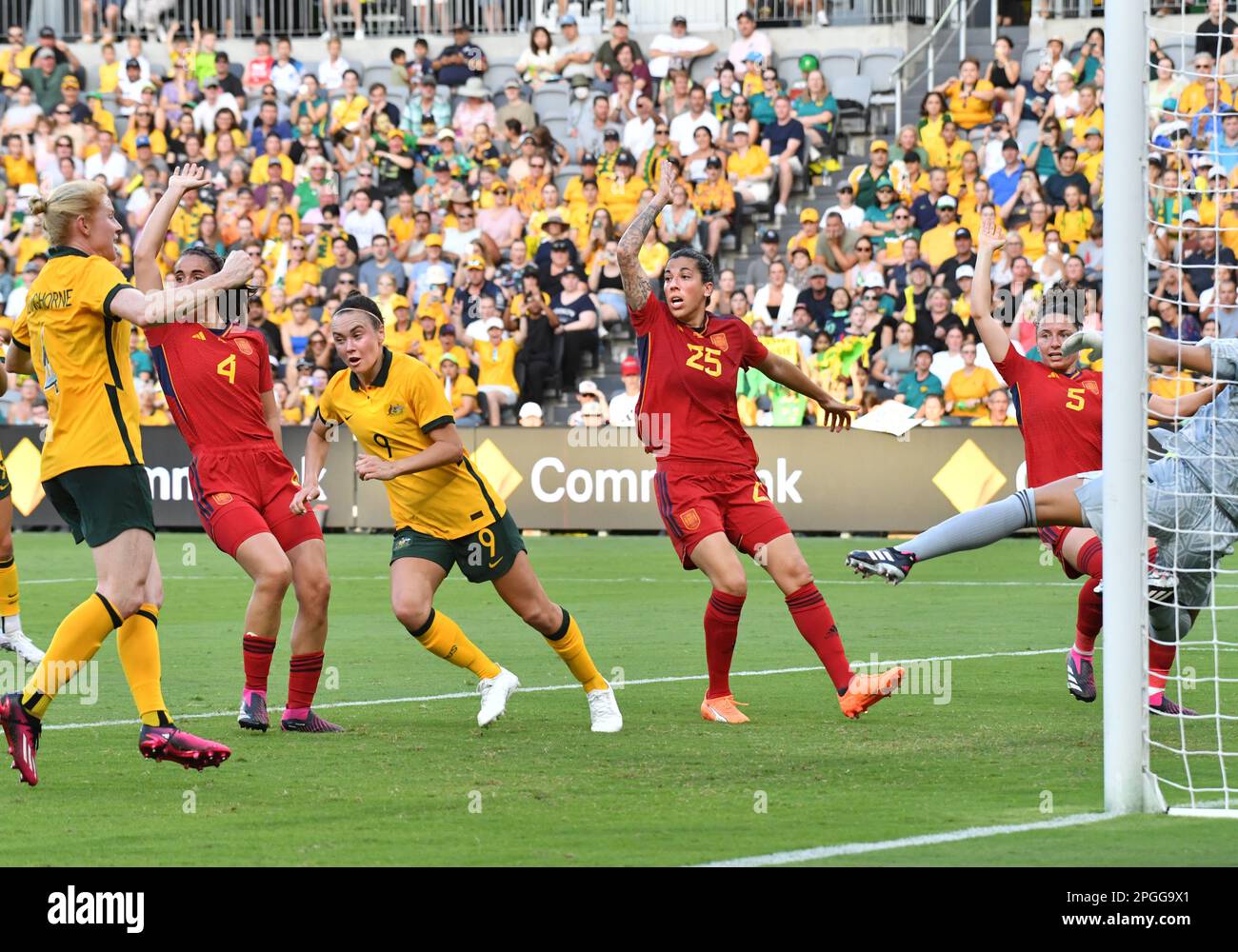 Australia's Matildas football team have defeated Spain 3 goals to 2 in ...