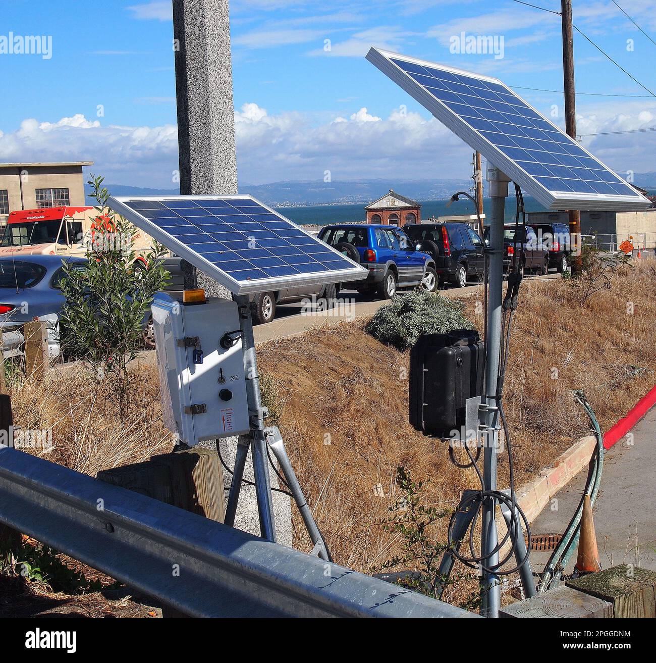 Open panels hi-res stock photography and images - Alamy